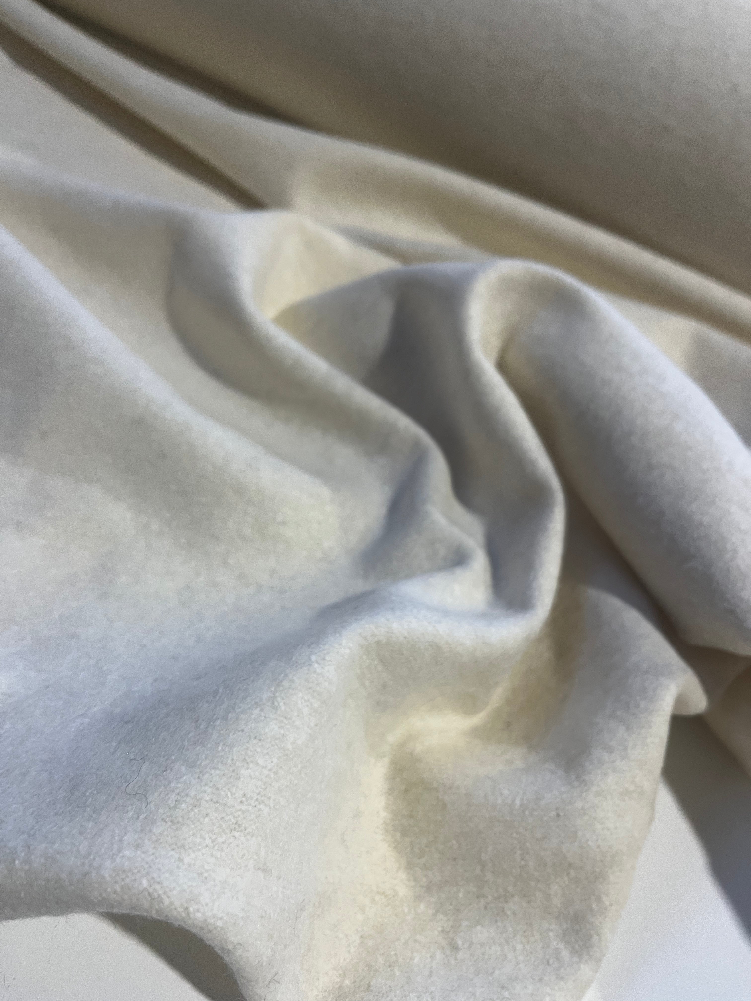 JANE 004 Wool jersey ecru – Wasted Fabrics