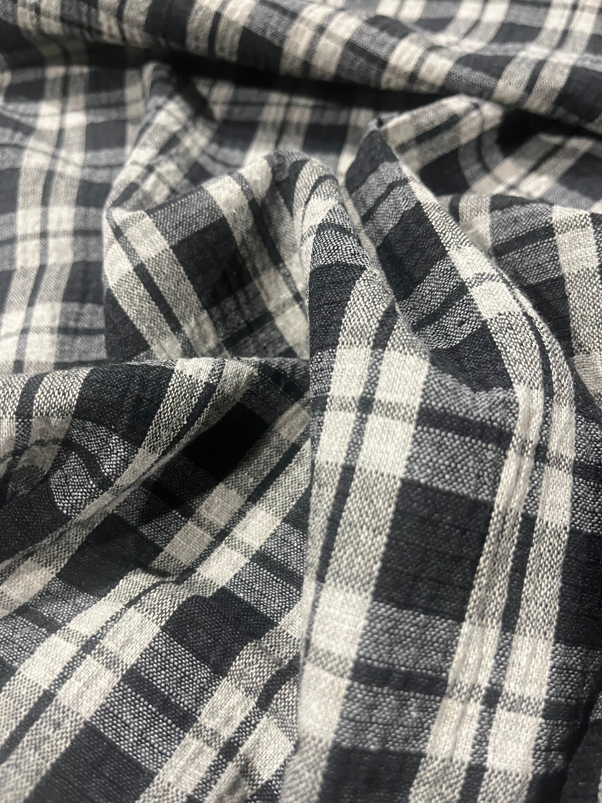 G03 CLUB 200 linen check black/ecru – Wasted Fabrics